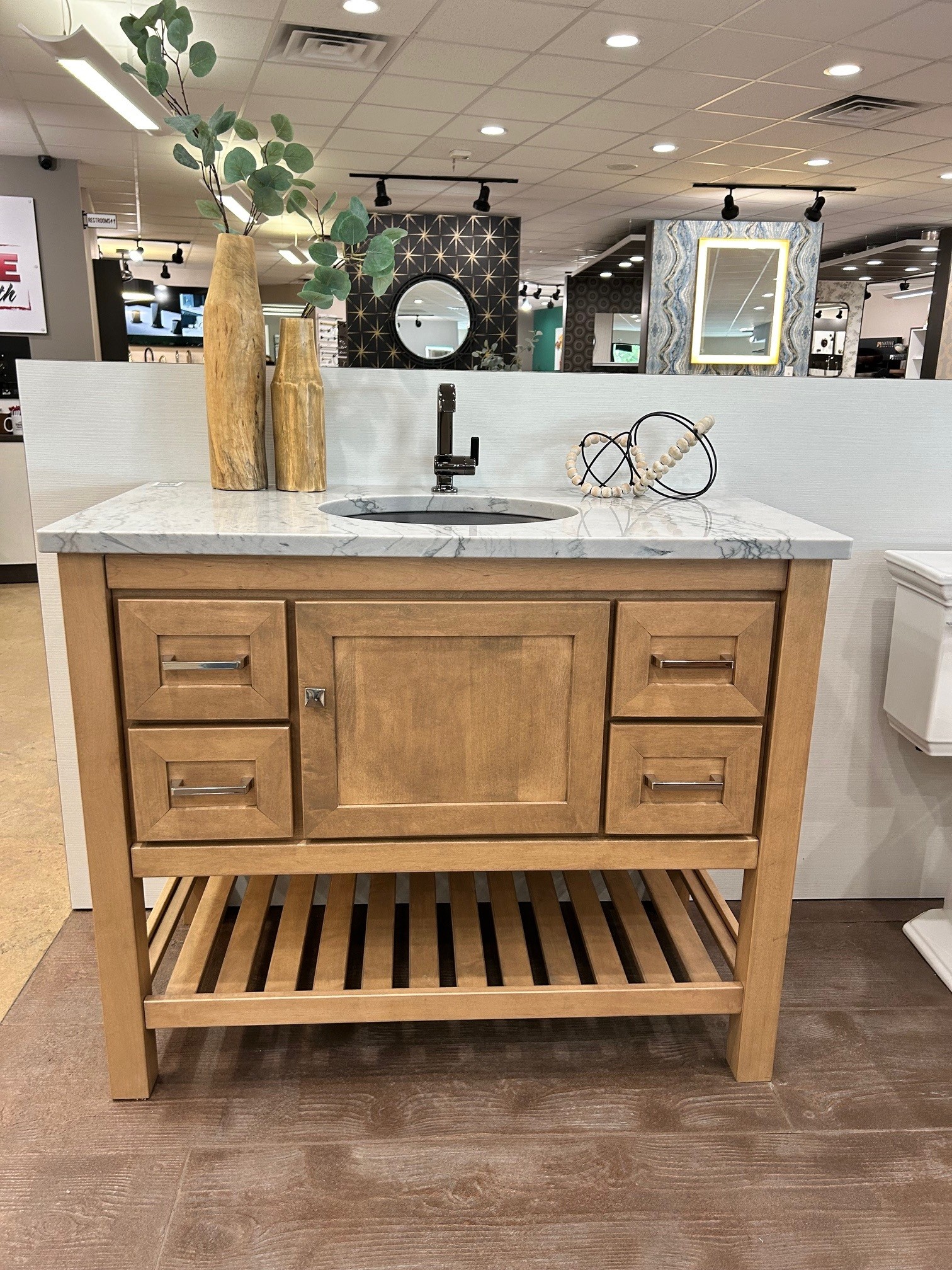 Bathroom Vanity Brands Sioux Falls | Frisbees Showroom